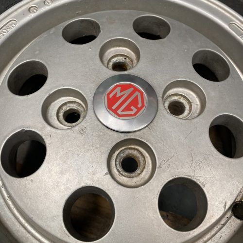 MG METRO WHEEL CENTRE (SINGLE) - Retro Reproductions